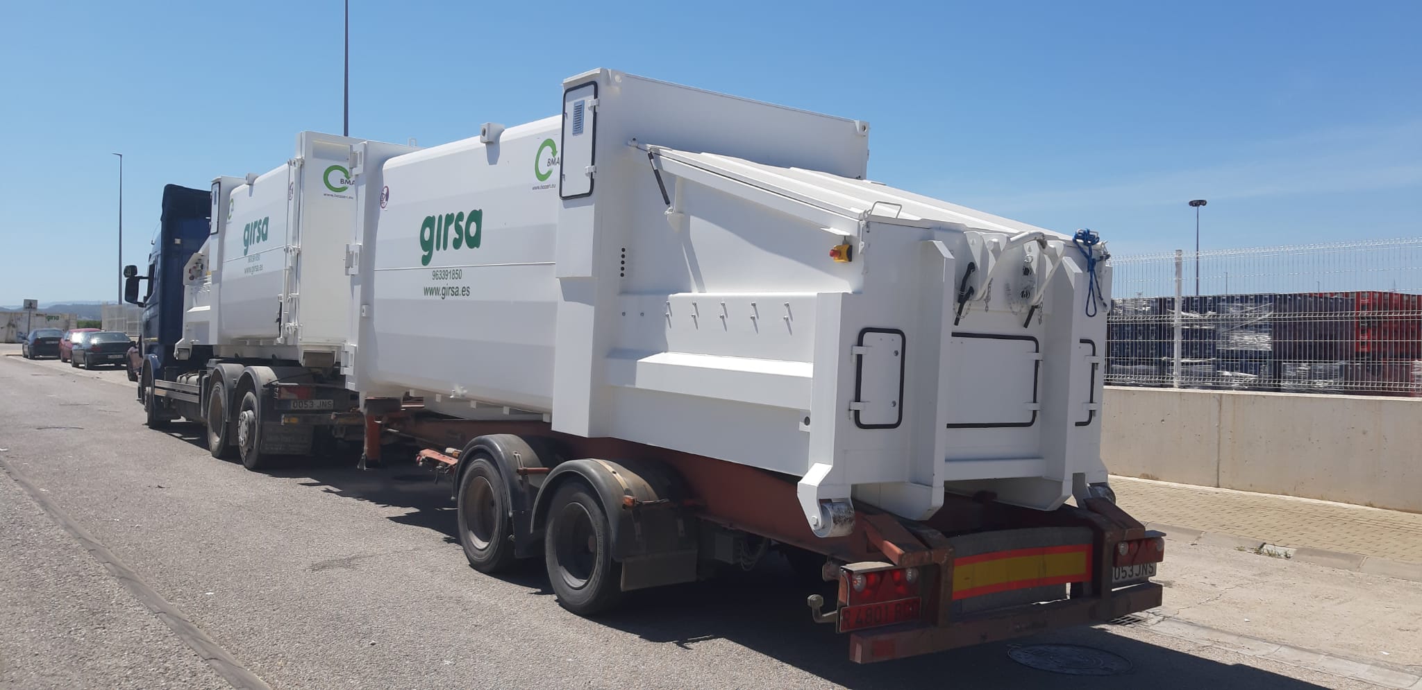 Entrega de nuevos equipos autocompactadores | GIRSA